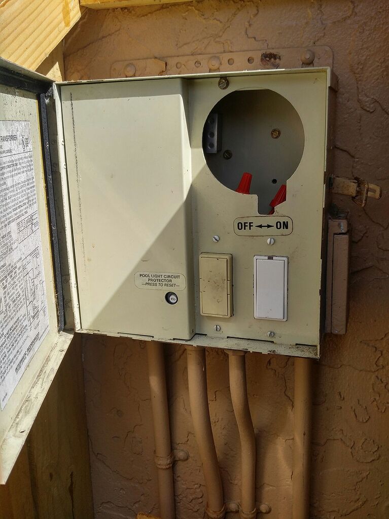 Suggestions for switching to an LED light - Pool Equipment - Inyo Pool ...